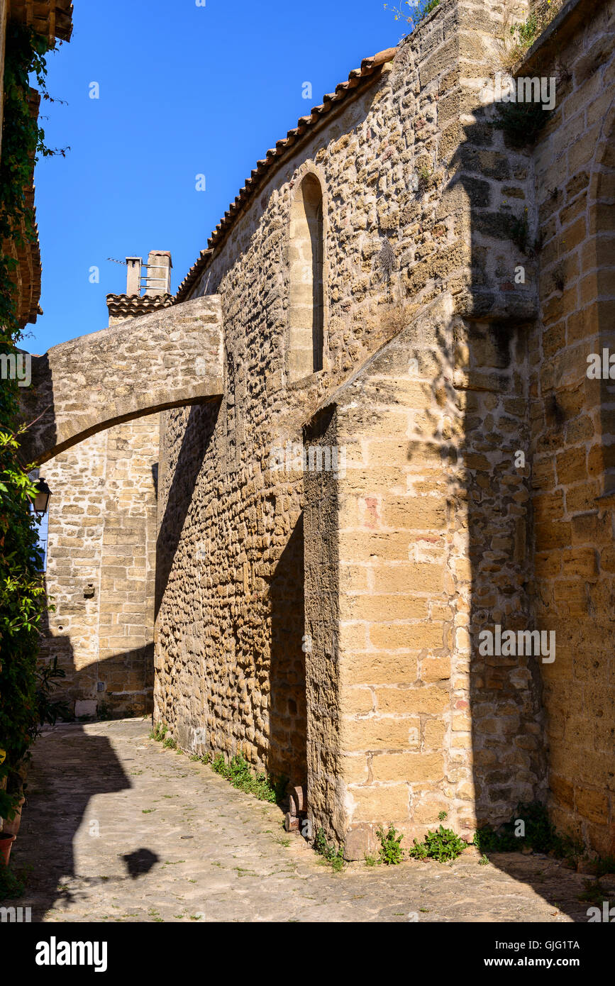 Miramas le vieux, Village Perché Médiéval Bdr Provence France 13 Stock ...