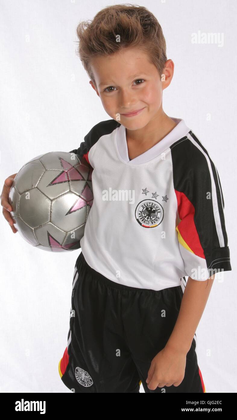 Ball boys hi-res stock photography and images - Alamy