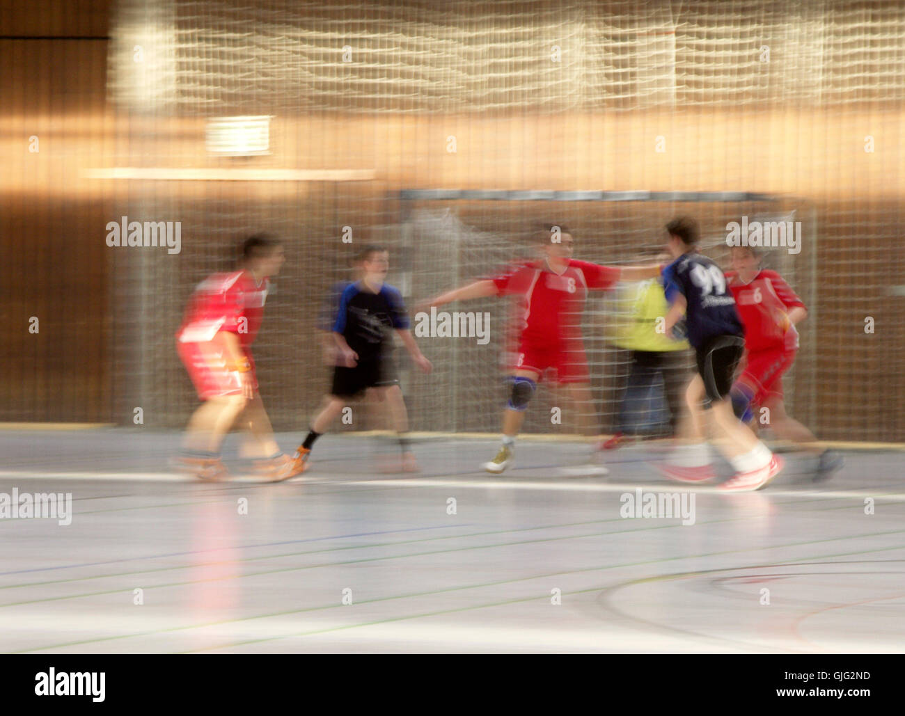Handball defense hi-res stock photography and images - Alamy