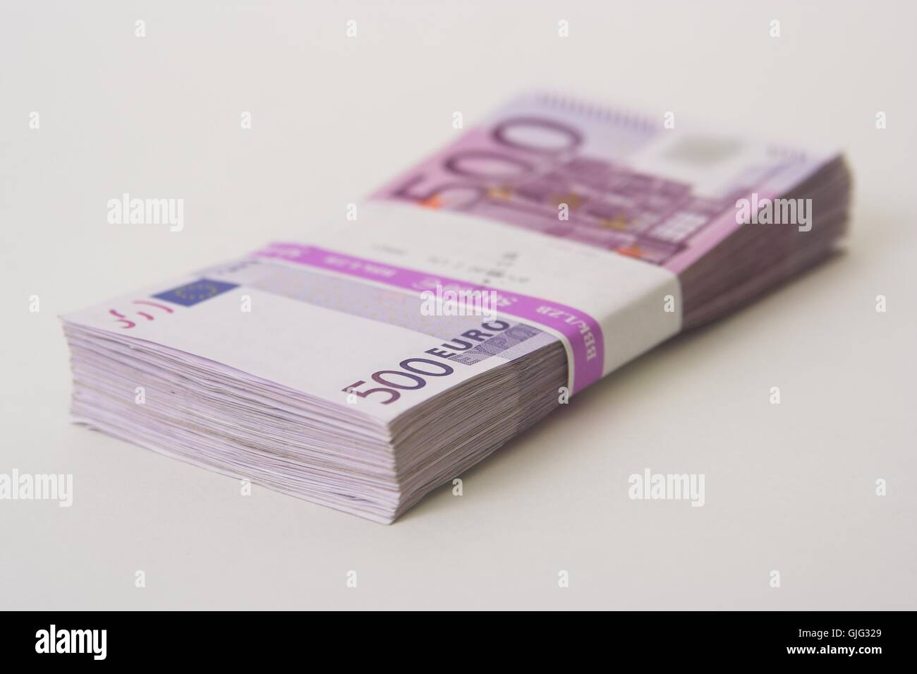 bundles of money,500 (version 2 Stock Photo - Alamy