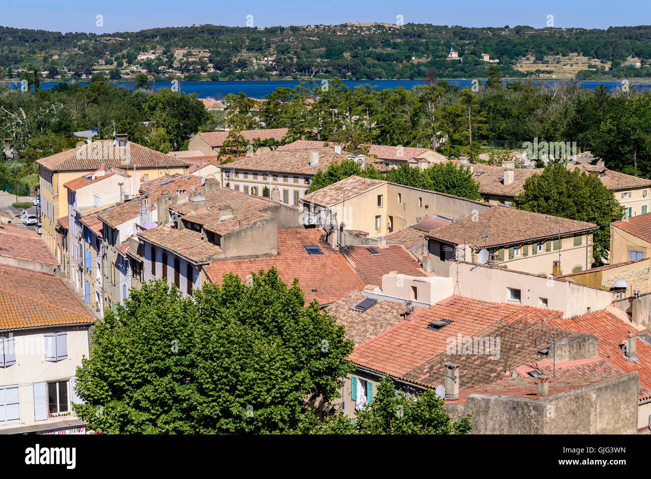 Saint chamas hi-res stock photography and images - Alamy