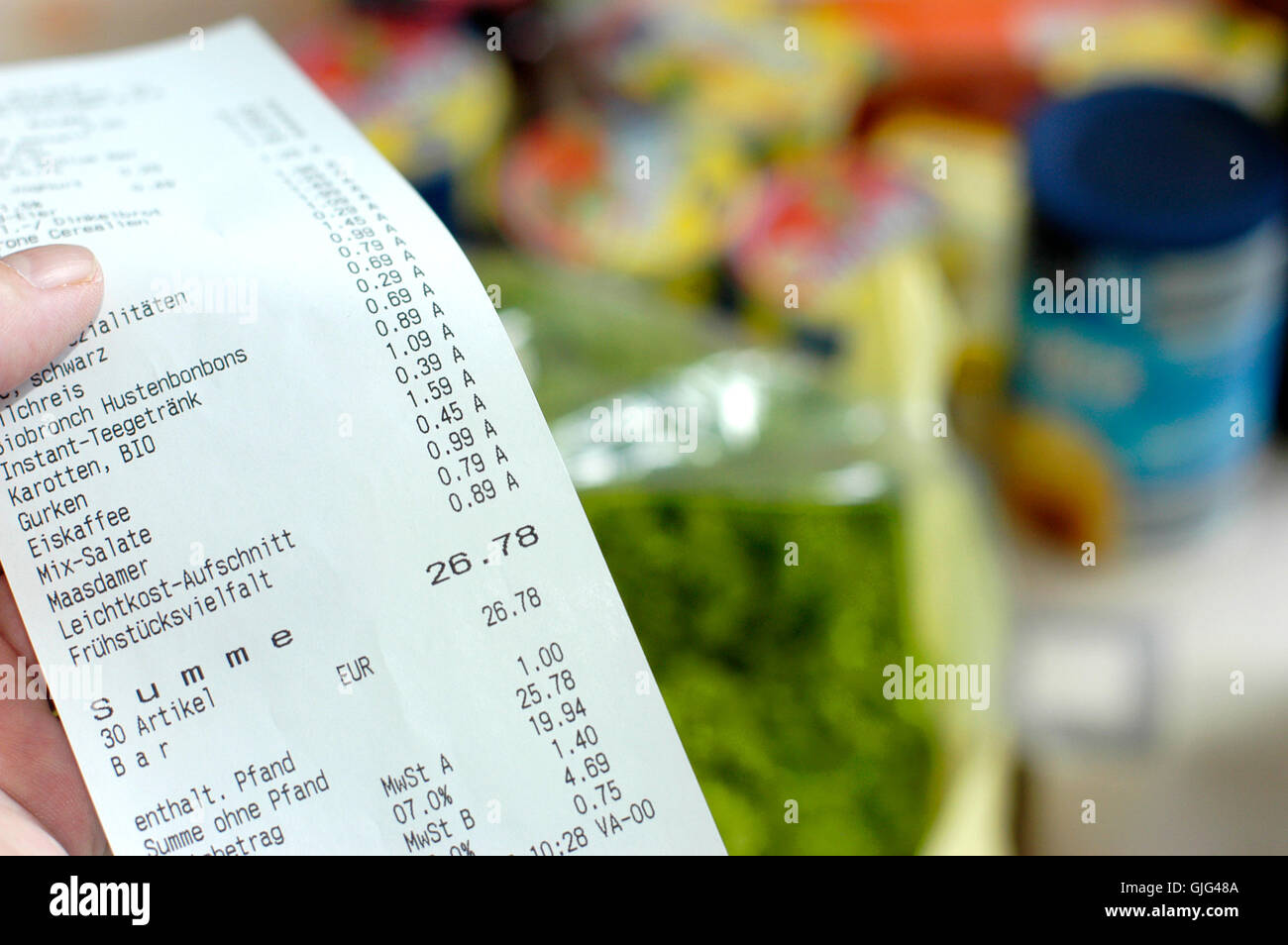 pay food aliment Stock Photo - Alamy