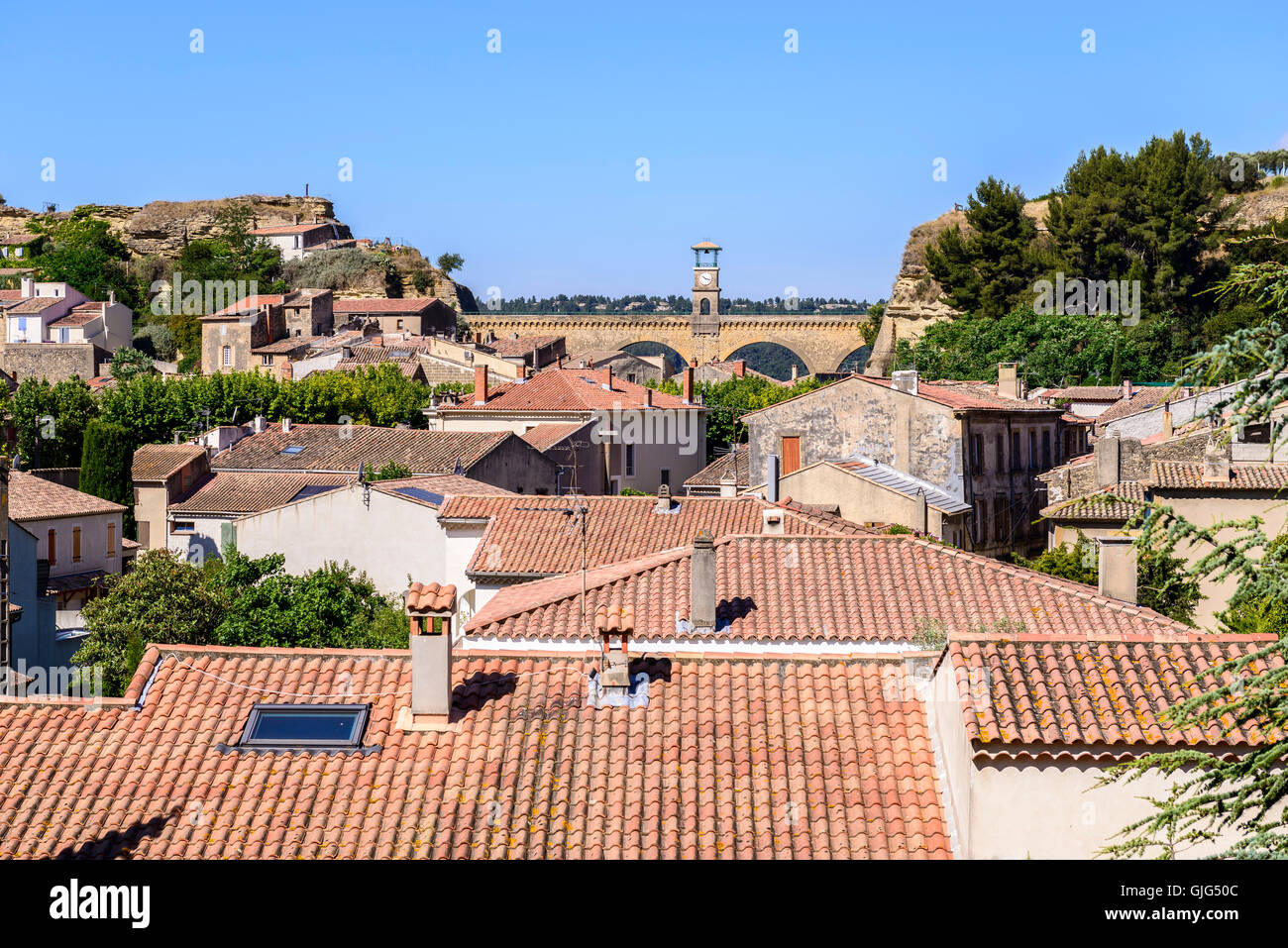 Saint chamas hi-res stock photography and images - Alamy