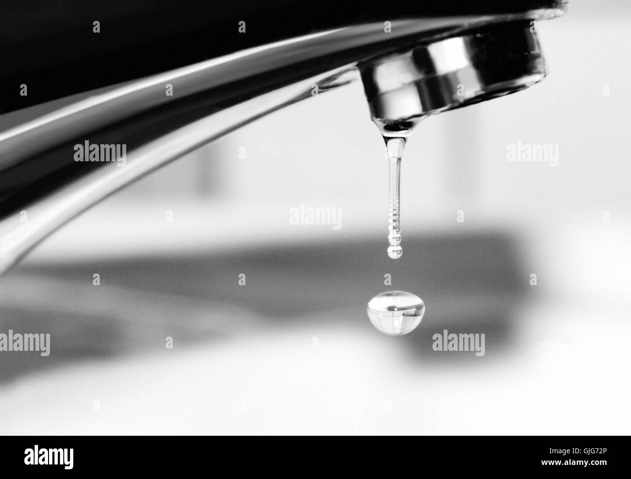 Kitchen wash basin Black and White Stock Photos & Images - Alamy