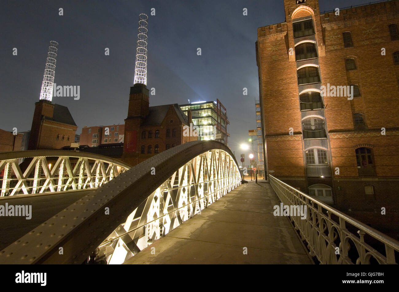 historical bridge night Stock Photo - Alamy