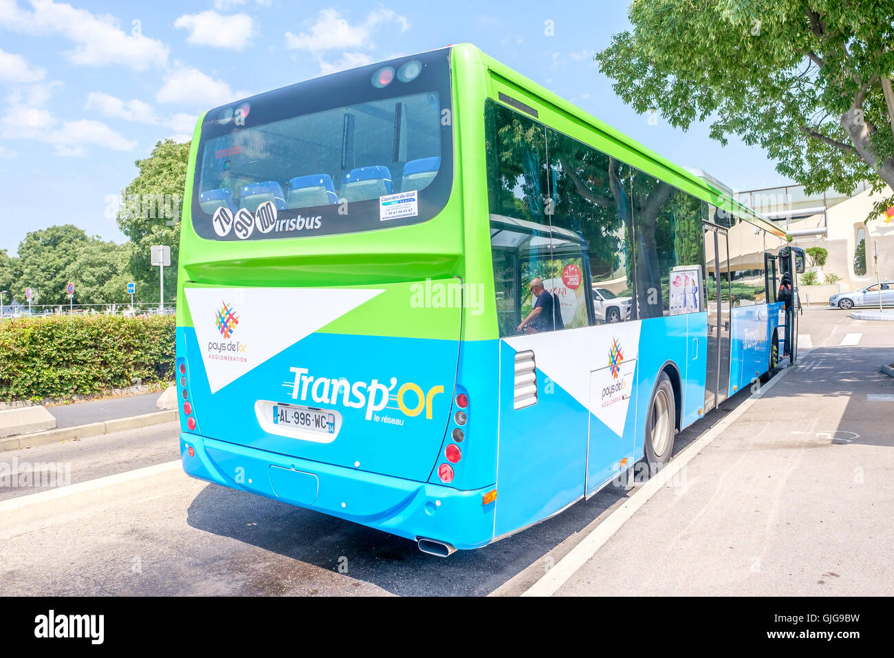 Airport bus travel transport hi-res stock photography and images - Alamy
