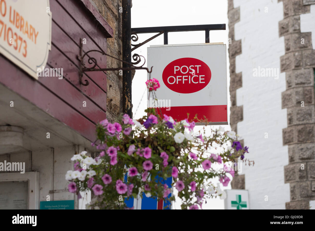 Post office logo hi-res stock photography and images - Alamy