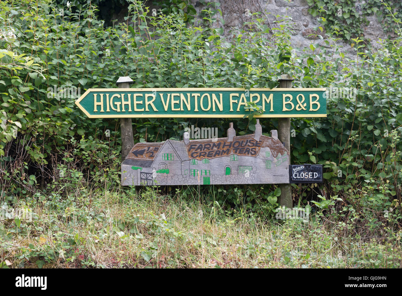 Sign Higher Venton Farm, B&B, Widecombe in the Moor, Dartmoor, Devon ...