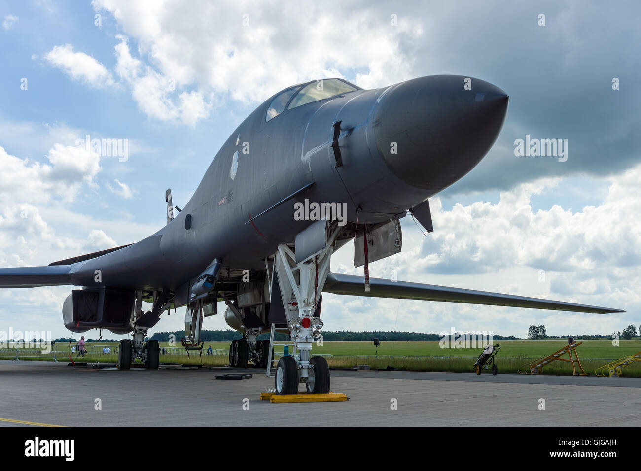 A four-engine supersonic variable-sweep wing, jet-powered heavy ...