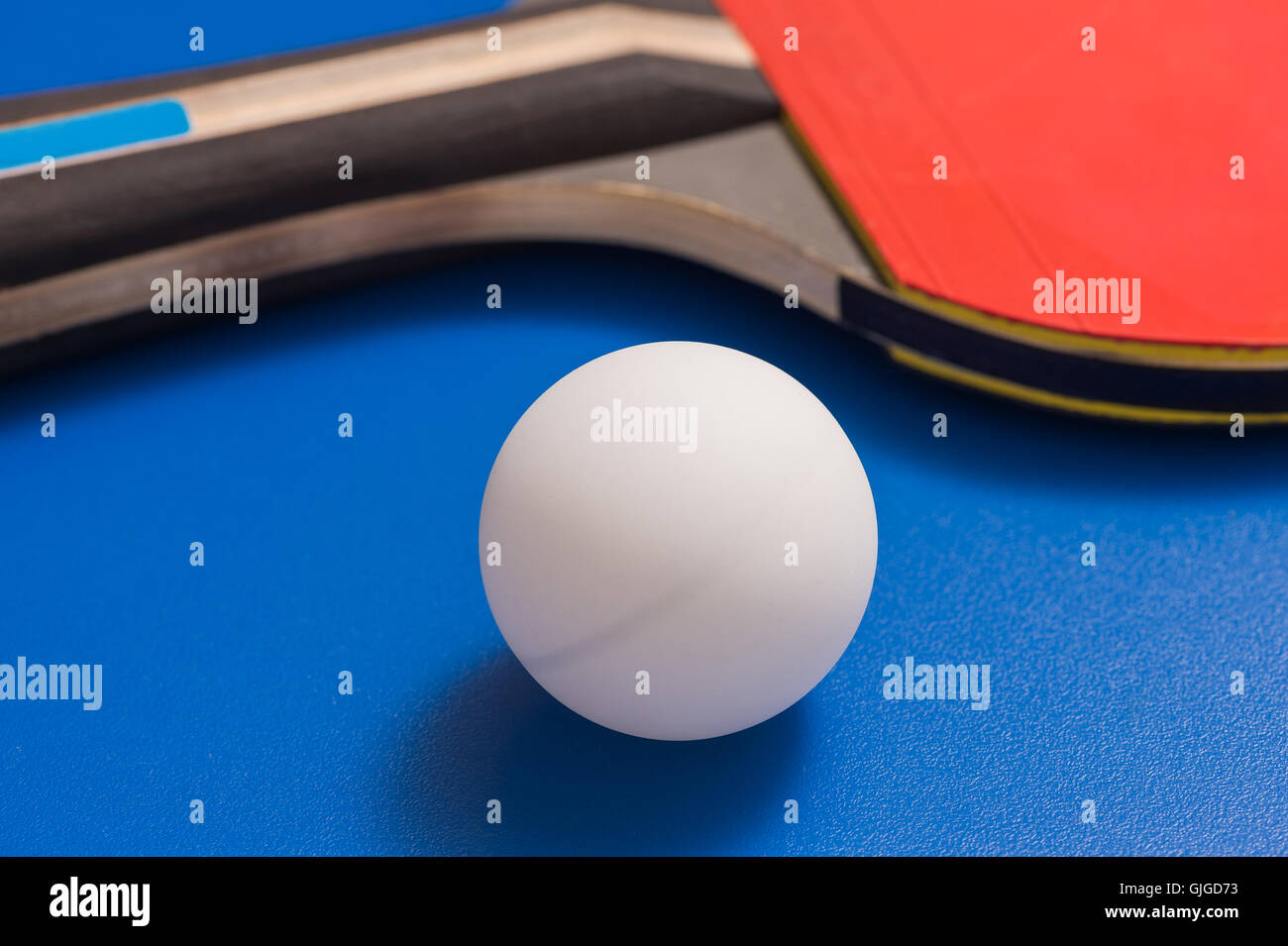 Tabletennis table hi-res stock photography and images - Alamy