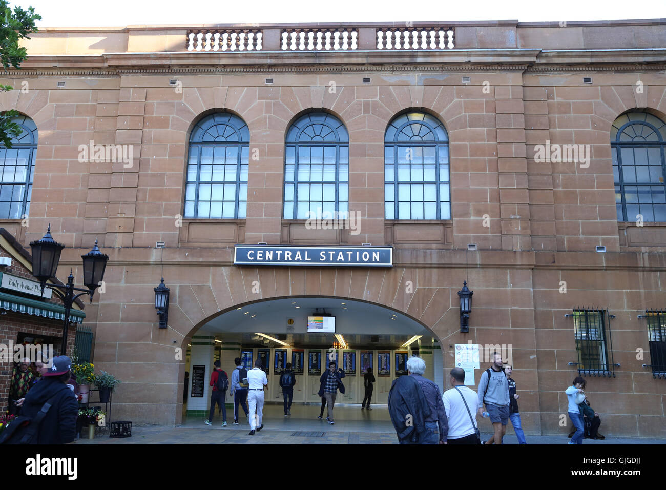 An entrance to Central Station, Sydney on Eddie Avenue Stock Photo - Alamy