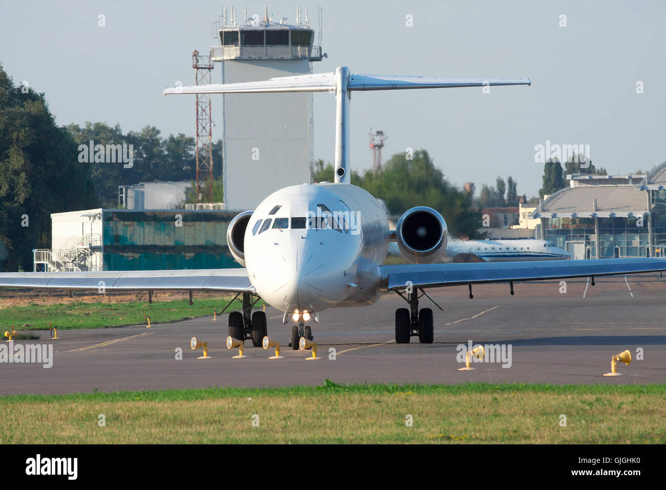 White passenger hi-res stock photography and images - Alamy