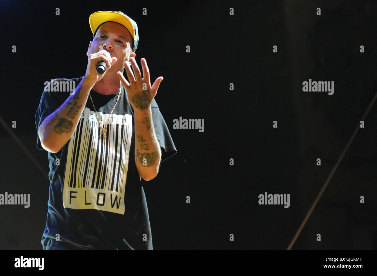 Monte Di Procida, Italy. 15th Aug, 2016. Italian Rapper Clementino ...