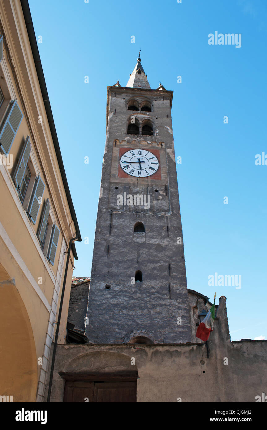 Aosta romanesque clock tower cathedral hi-res stock photography and ...
