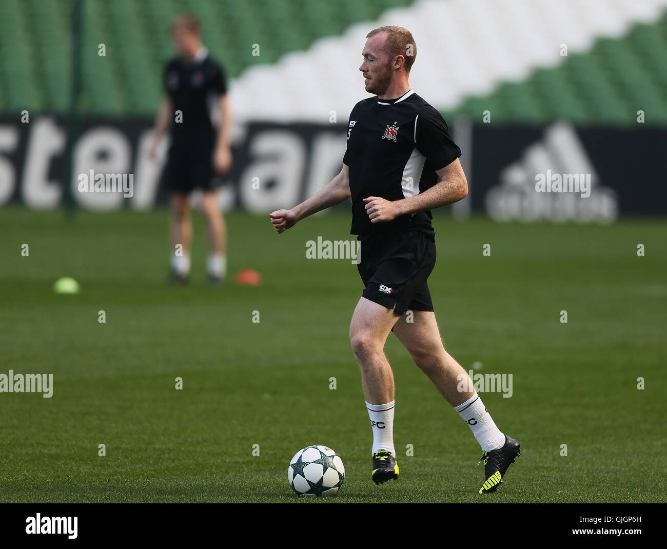 Chris Shields during a training session at the Aviva Stadium, Dublin ...