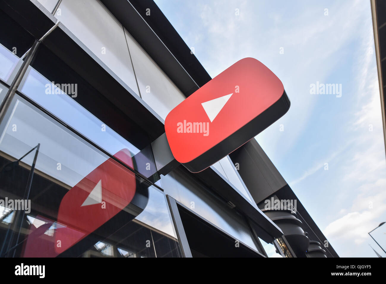 Kings Cross, London, UK. 16th August 2016. New YouTube Space at the ...