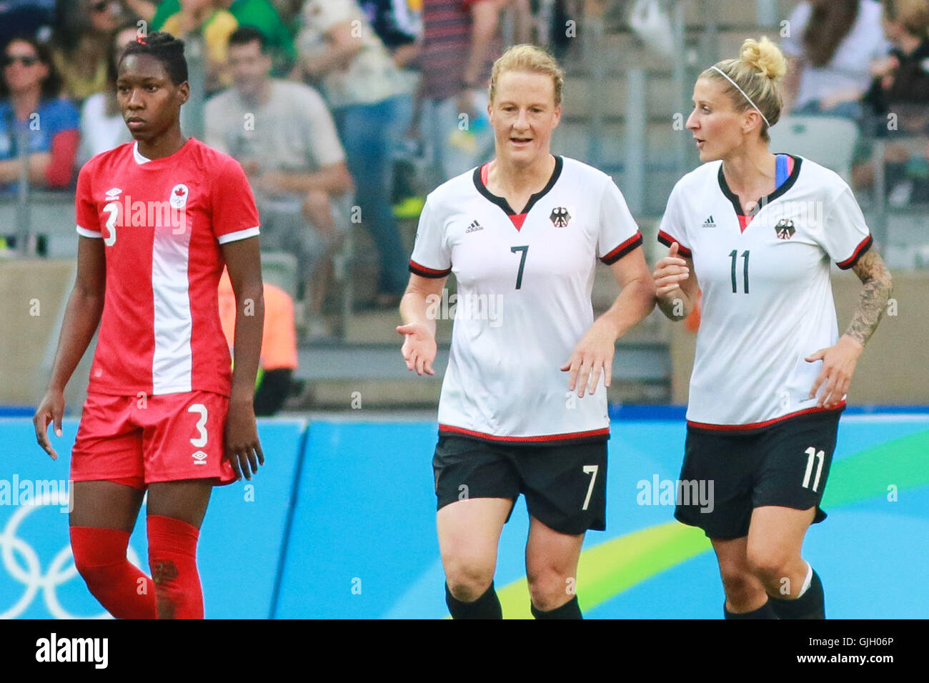 Canada olympics football celebrates hi-res stock photography and images ...