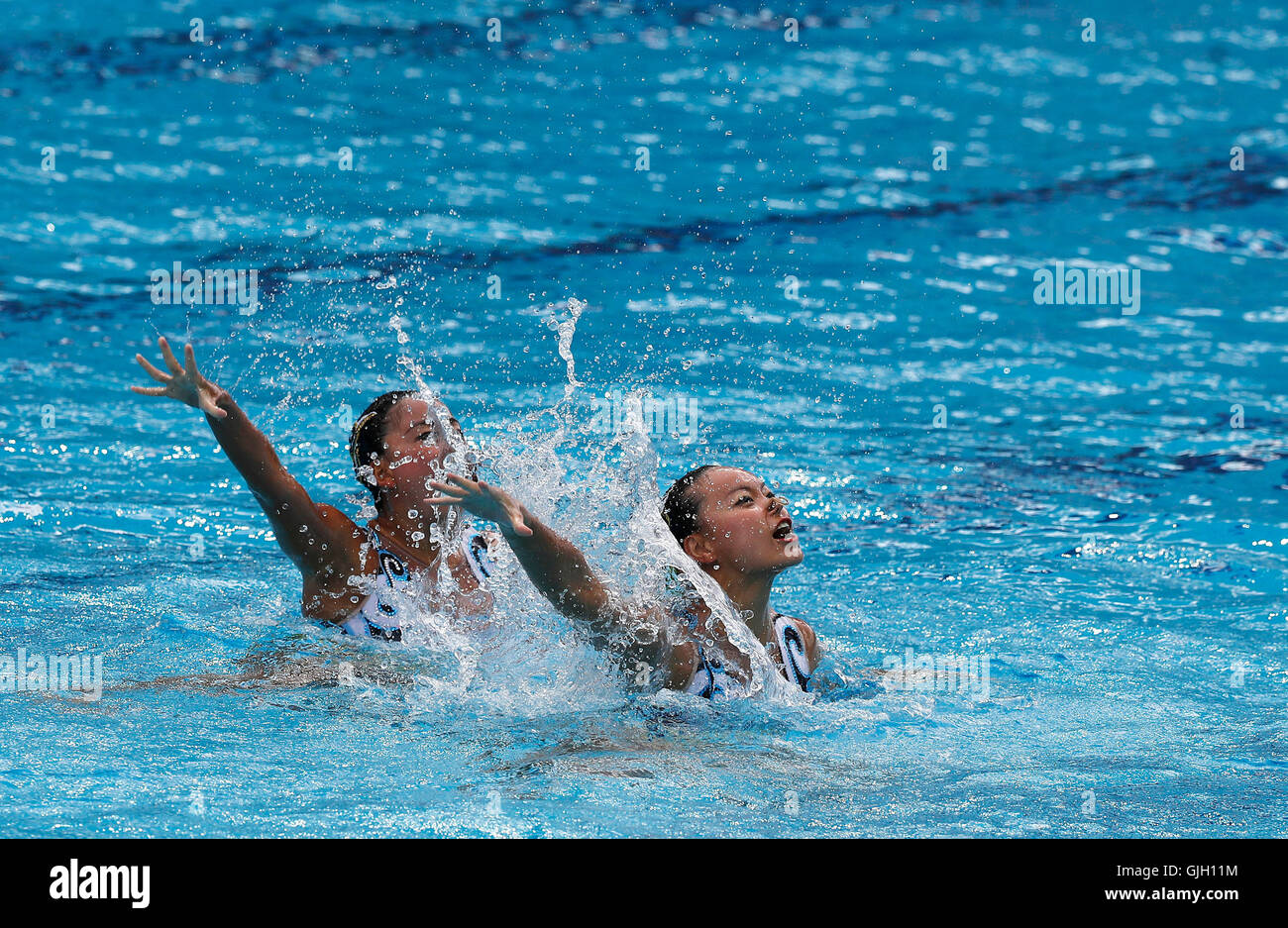 Synchronized swimming duet hi-res stock photography and images - Alamy