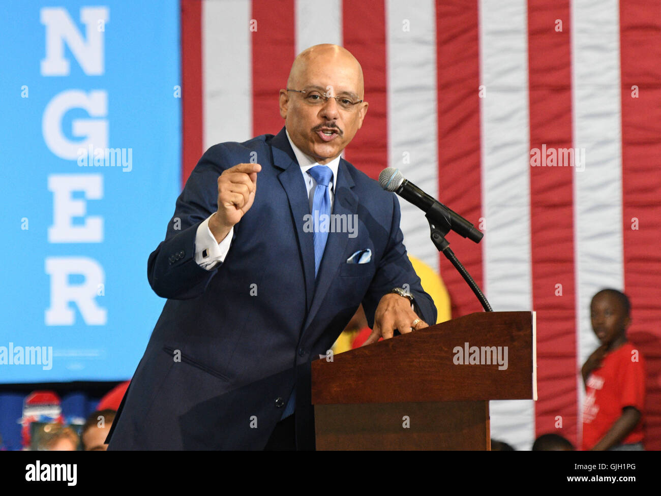Pennsylvania state senator hi-res stock photography and images - Alamy