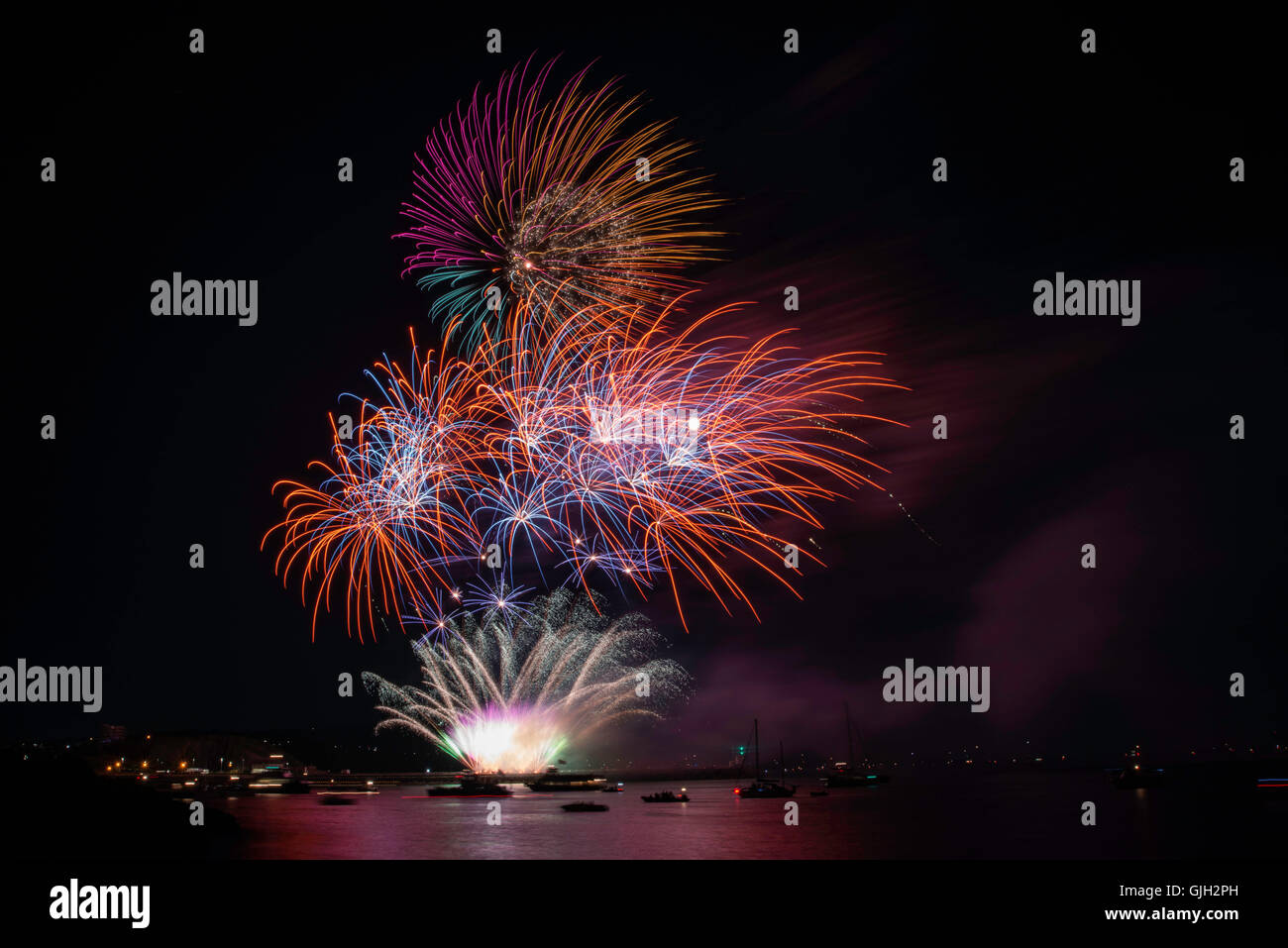 Firework display at British firework Championships in Plymouth, 2016 ...