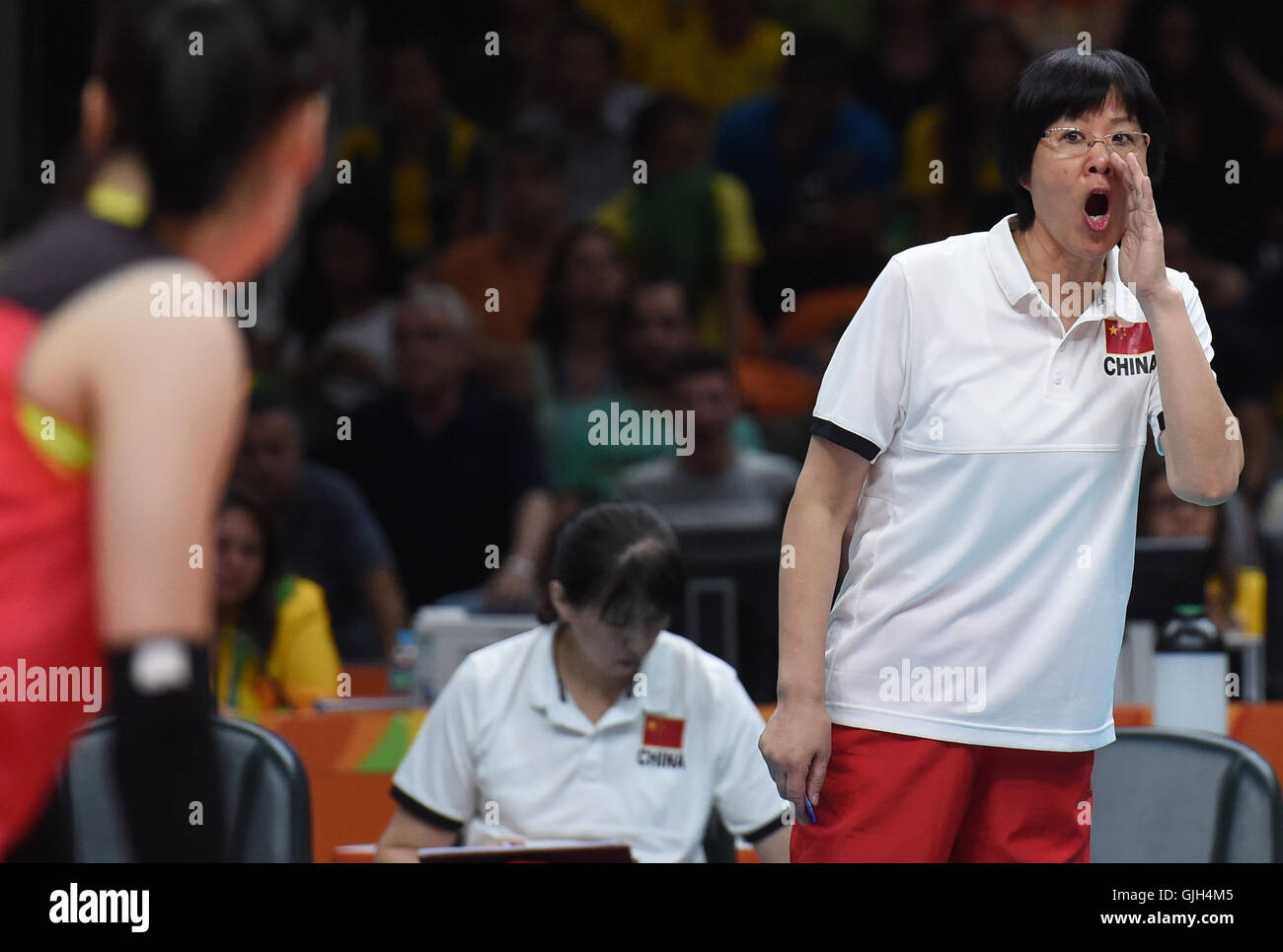 Rio De Janeiro, Brazil. 16th Aug, 2016. China's head coach Lang Ping (R ...