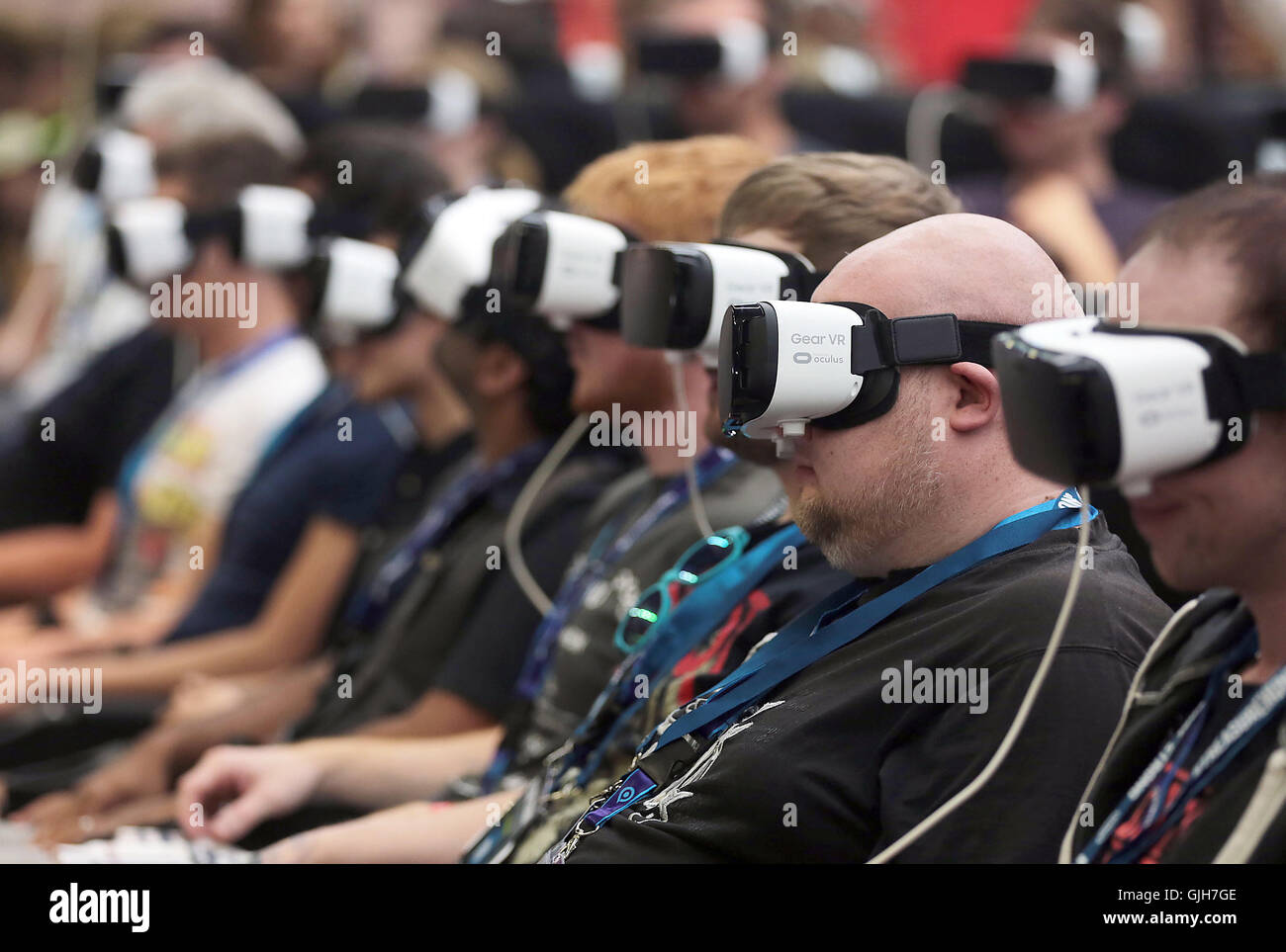 Rollercoaster games hi-res stock photography and images - Alamy