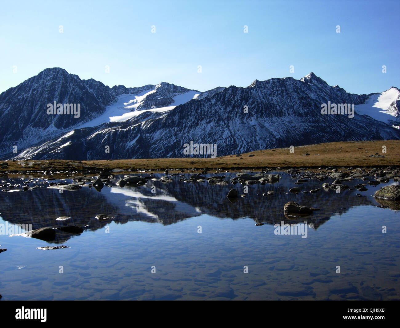 Otztal alps otzi hi-res stock photography and images - Alamy