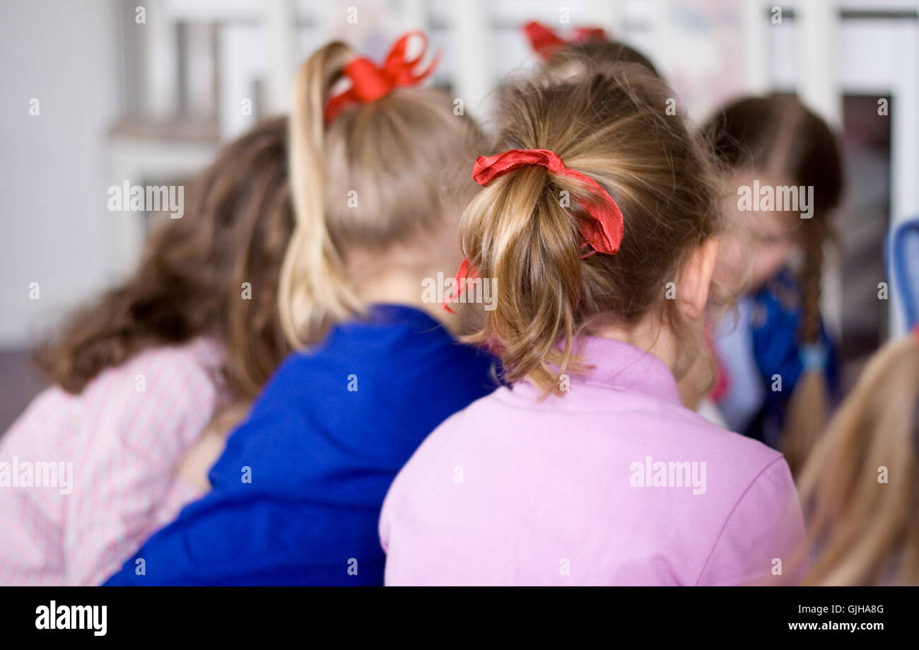 conversation talk speaking Stock Photo - Alamy