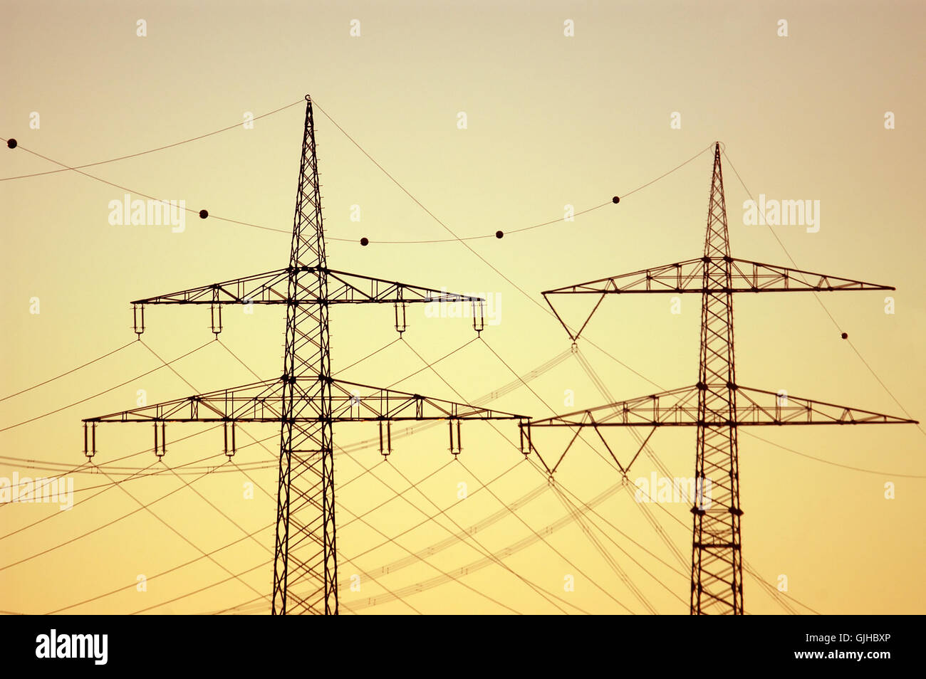 Gittermasten hi-res stock photography and images - Alamy