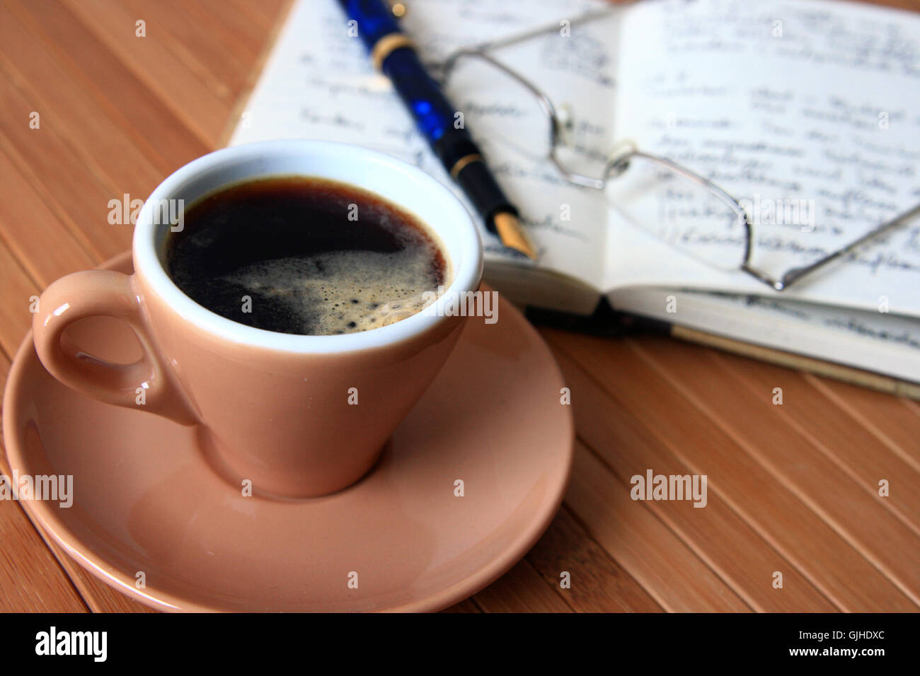 Coffee break memo hi-res stock photography and images - Alamy