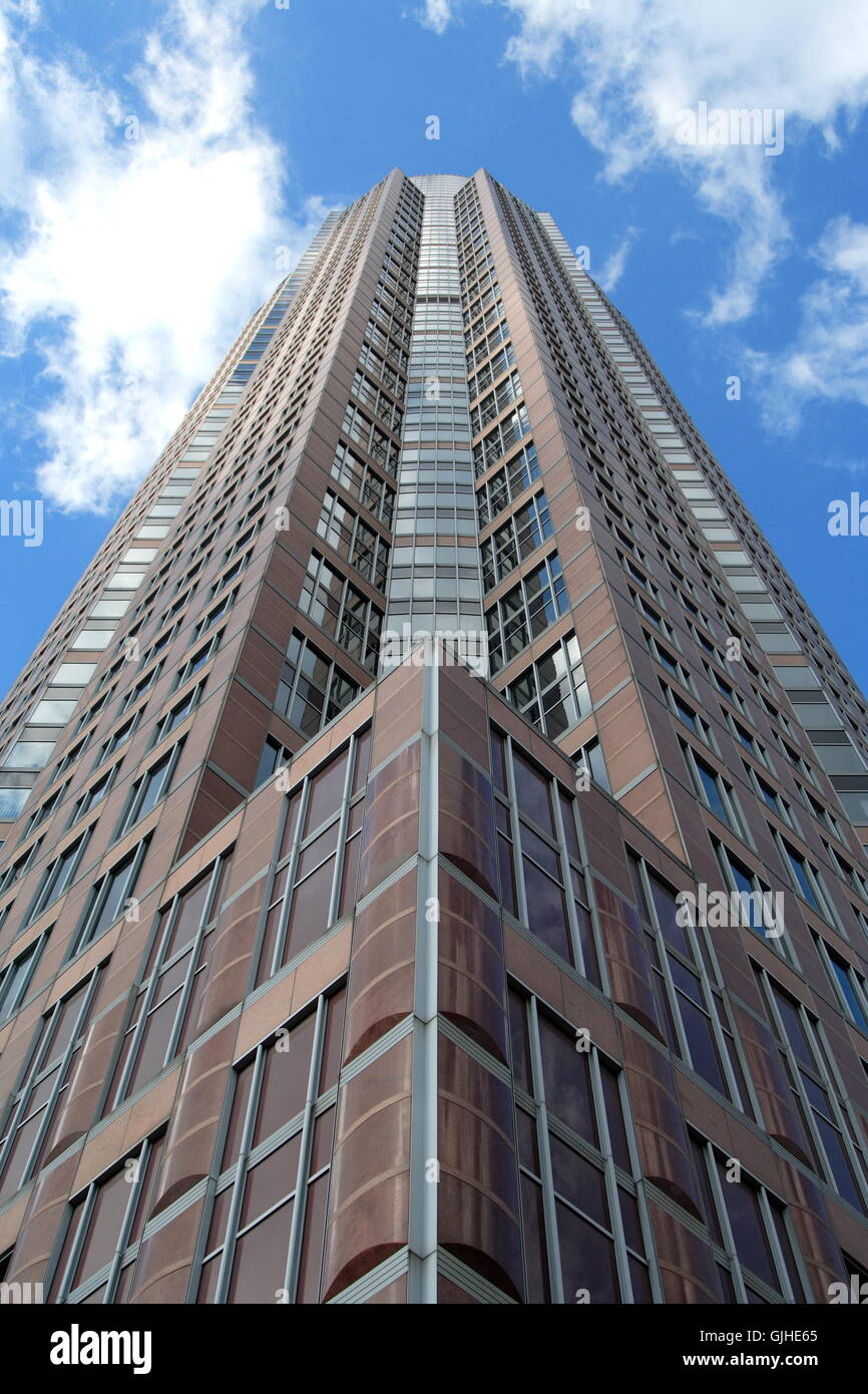 2 storey building hi-res stock photography and images - Alamy