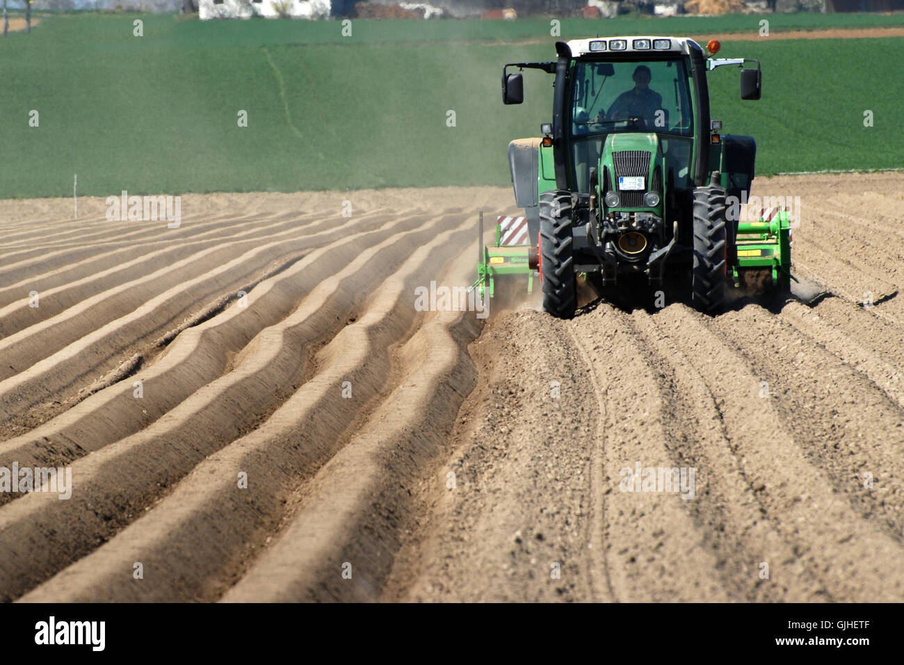 Fieldwork agriculture hi-res stock photography and images - Alamy