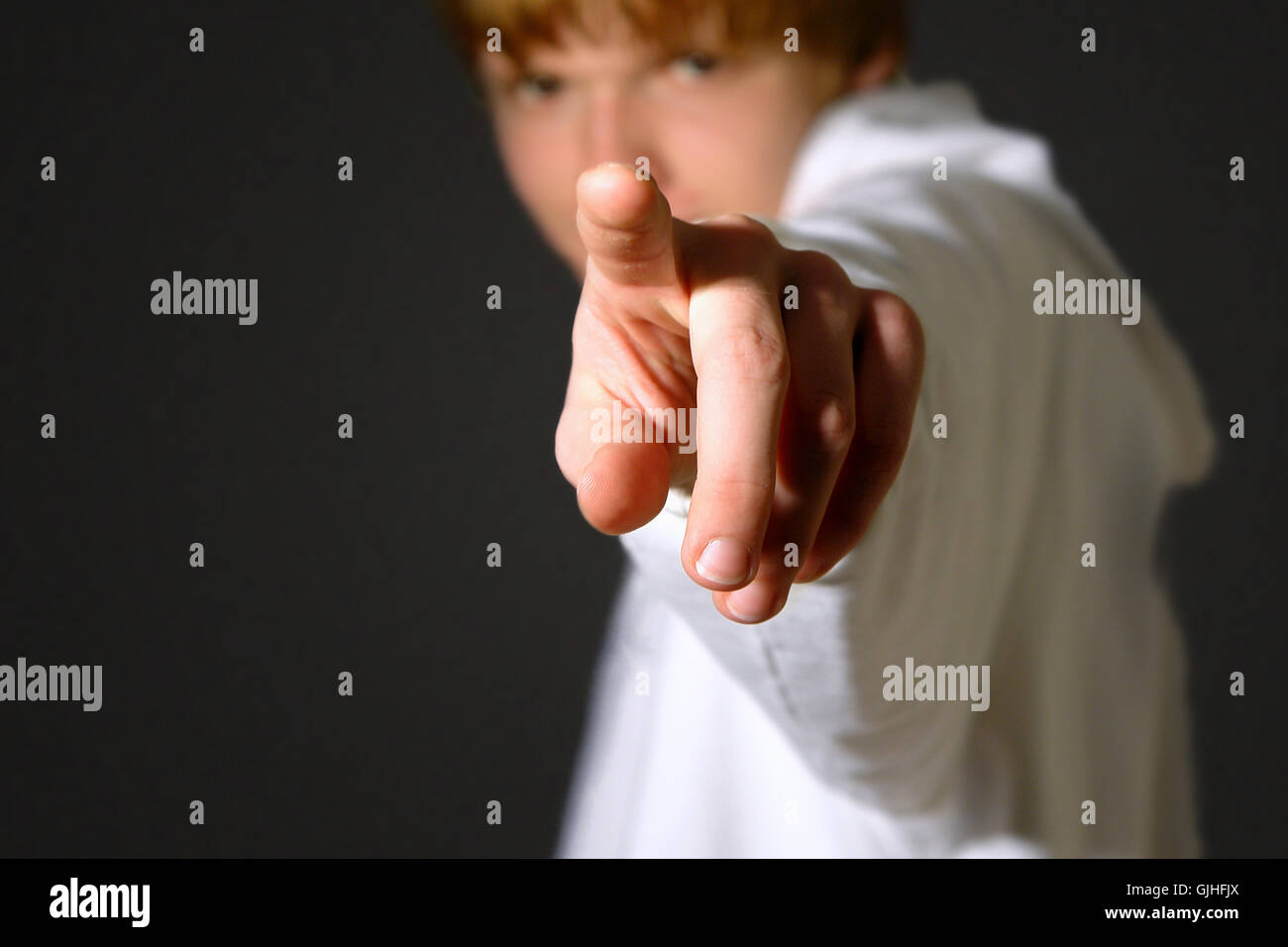 gesticulate indicate show Stock Photo - Alamy