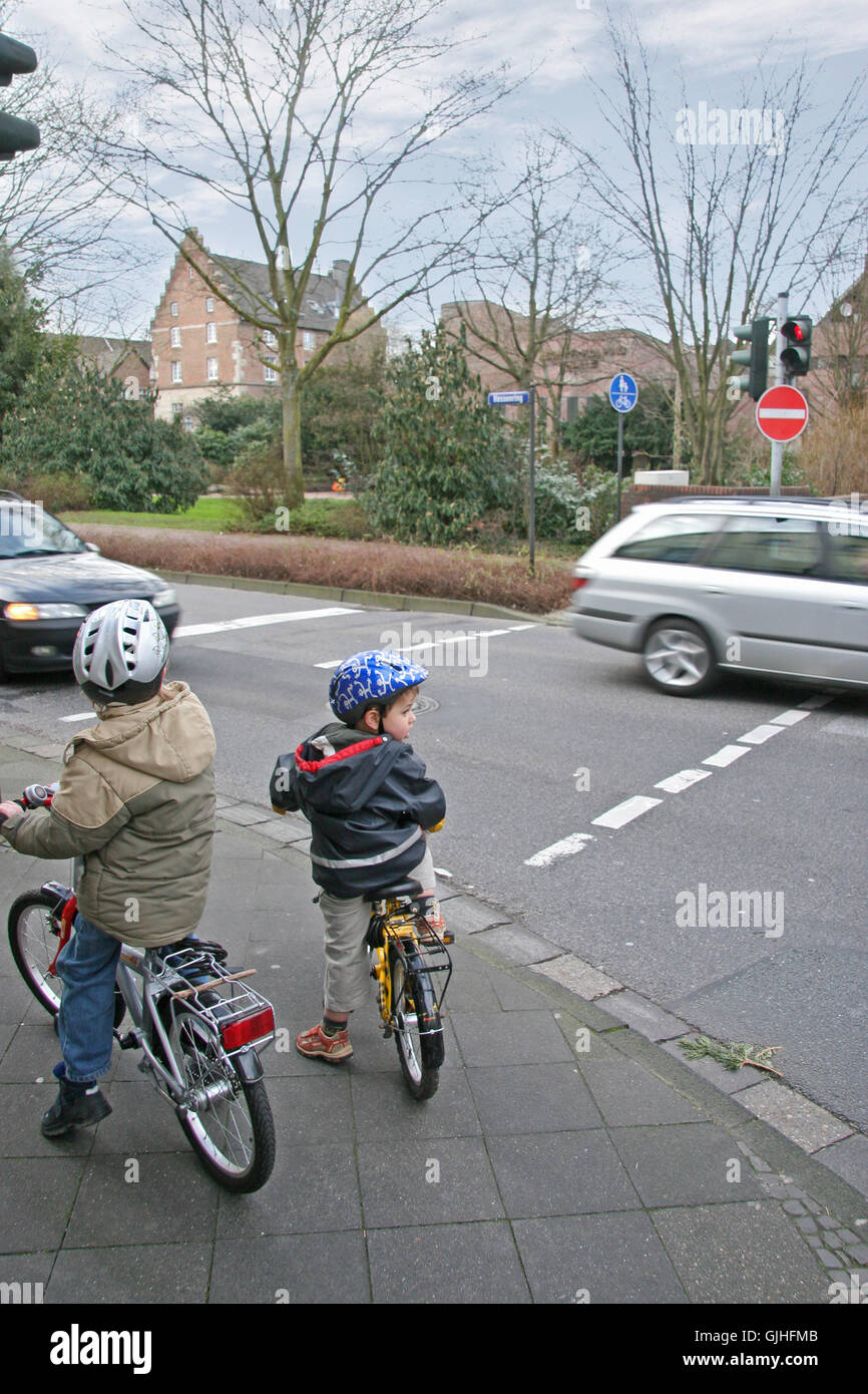 wait waiting drive Stock Photo - Alamy