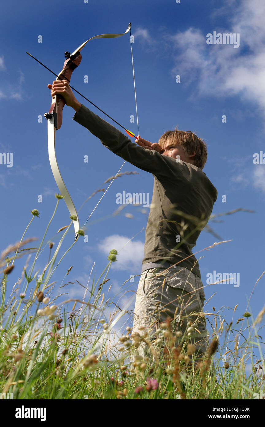 Youth as archer hi-res stock photography and images - Alamy