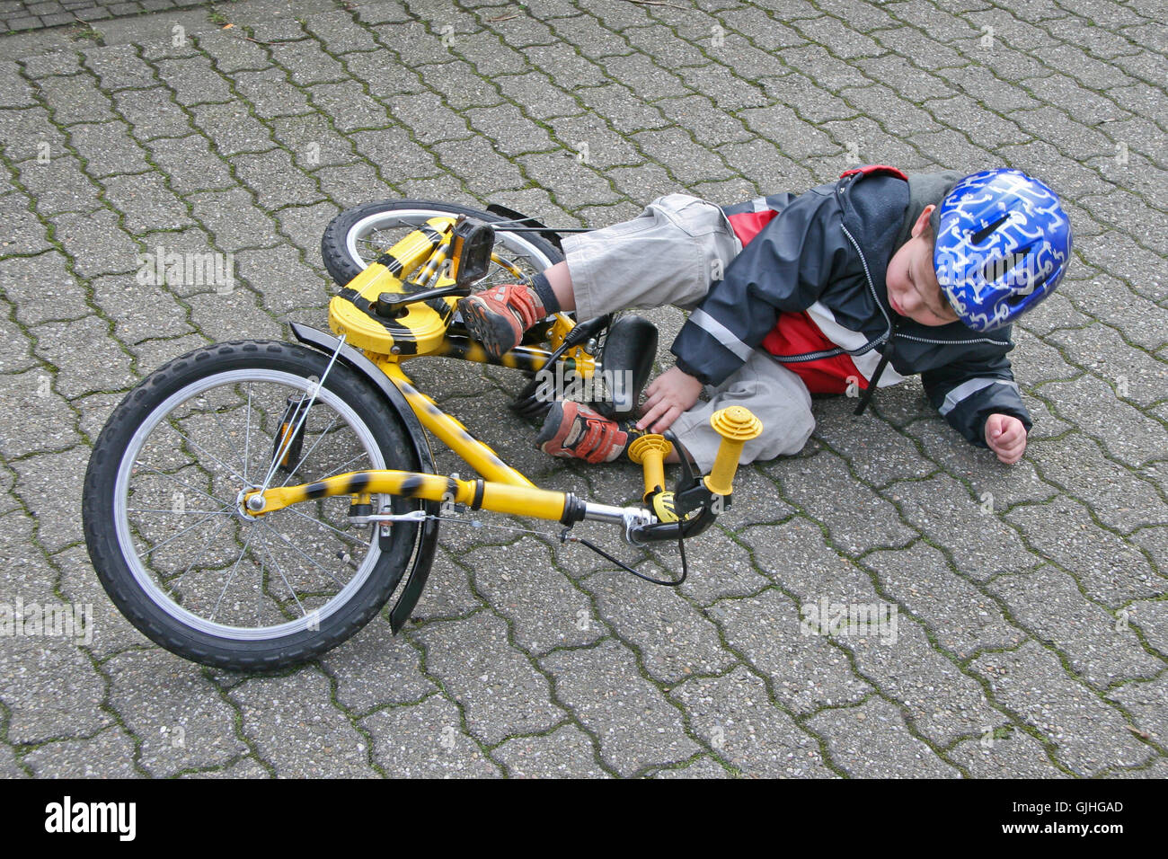 stone accident hurt Stock Photo - Alamy