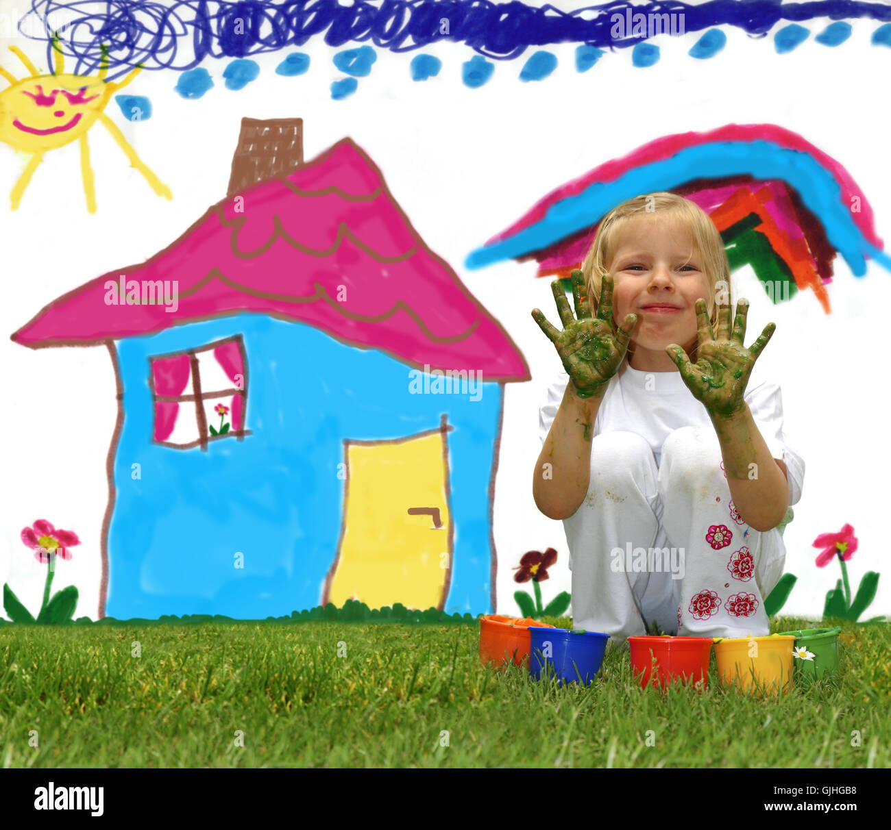 Girl paints the house hi-res stock photography and images - Alamy