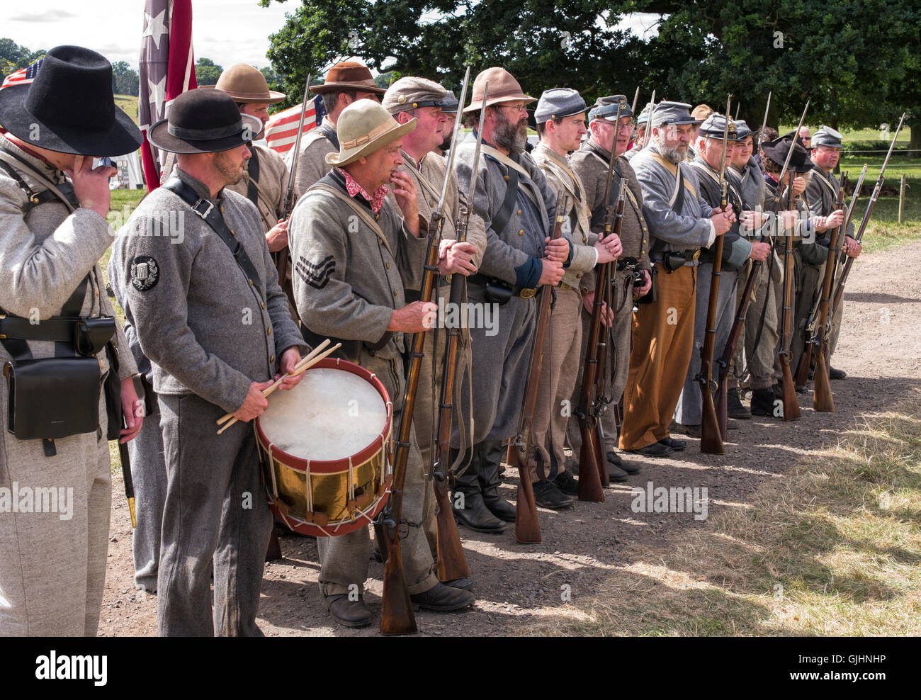 Confederate Soldiers Civil War Stock Photos & Confederate Soldiers ...