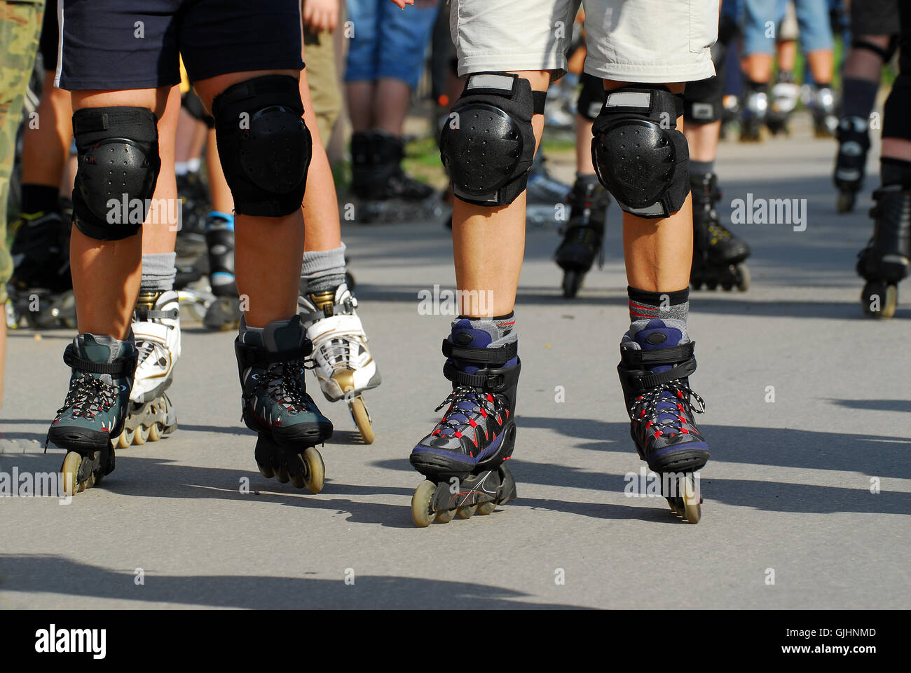 Road guarder hi-res stock photography and images - Alamy