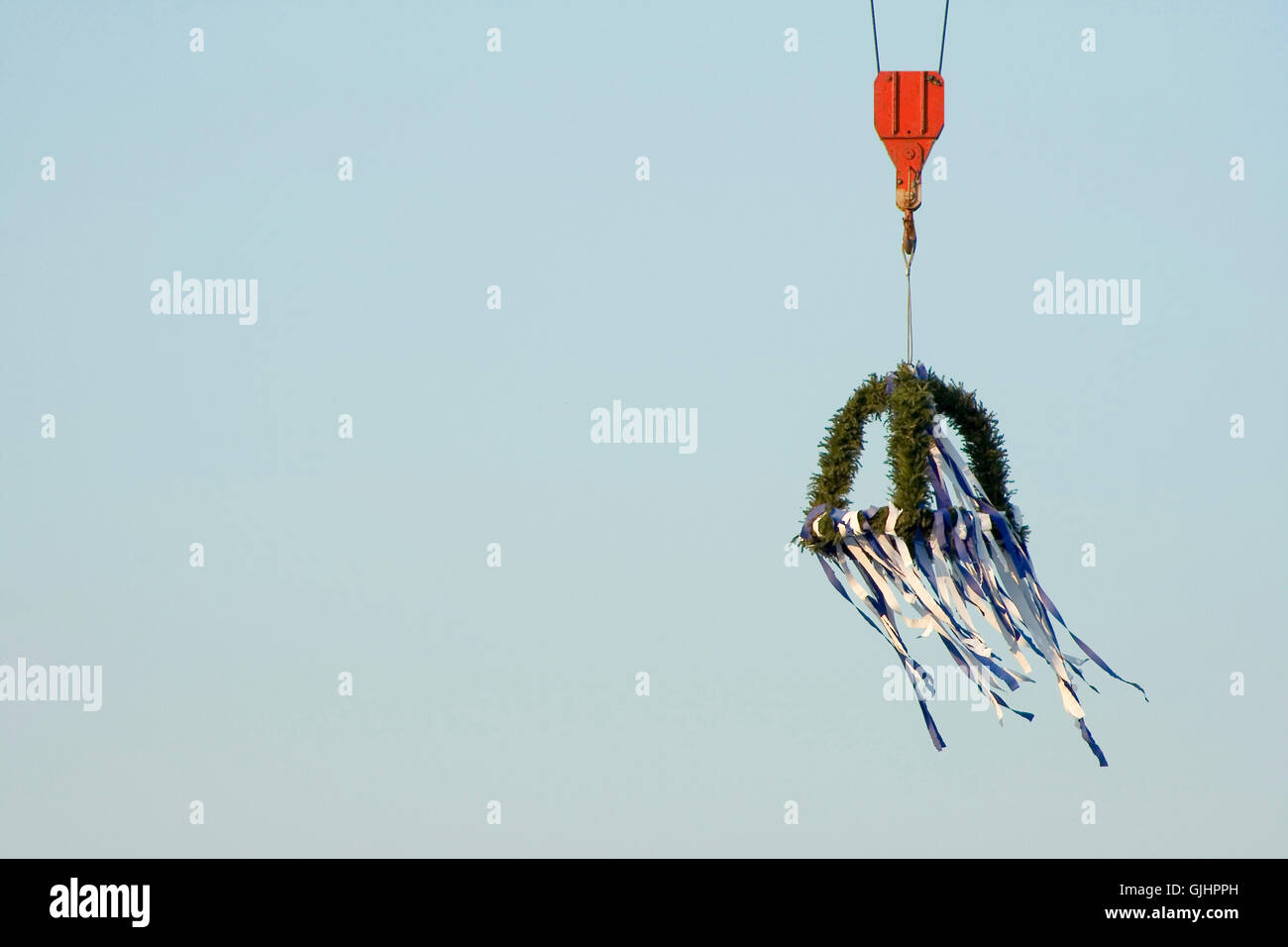 New party building hi-res stock photography and images - Alamy