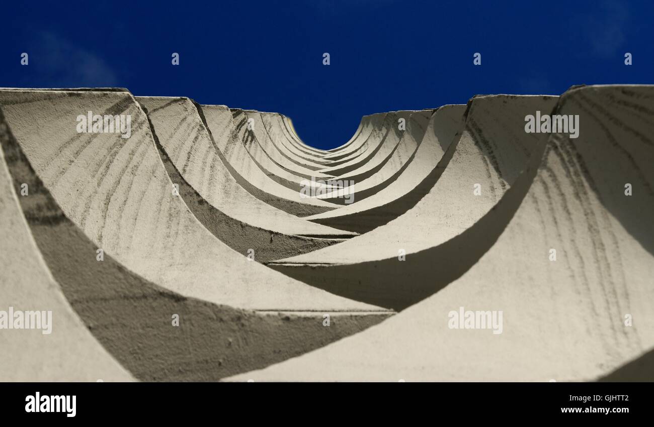 Half ellipse hi-res stock photography and images - Alamy