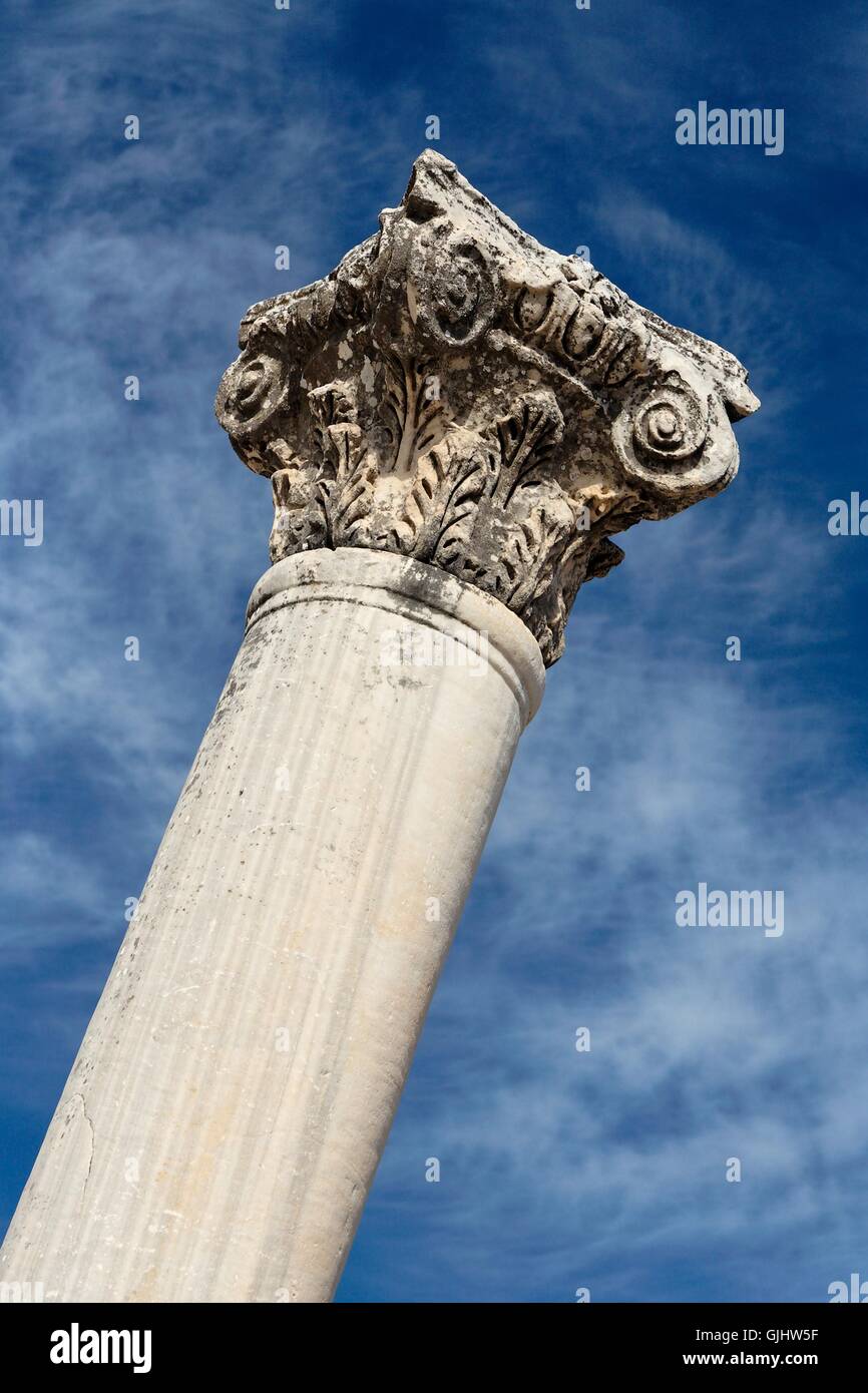 Roman stairs hi-res stock photography and images - Alamy