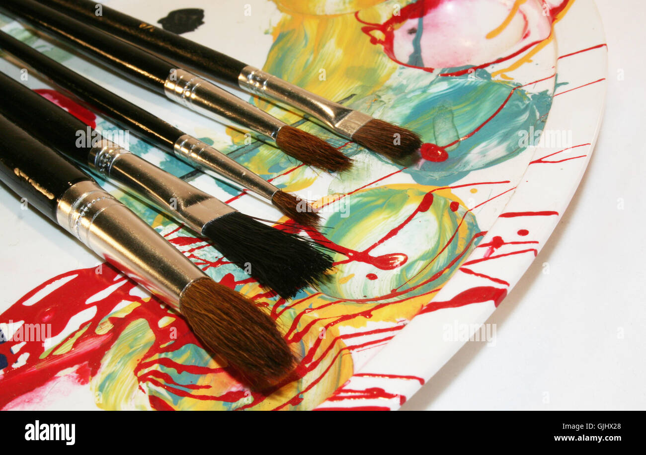 color palette with brush Stock Photo - Alamy