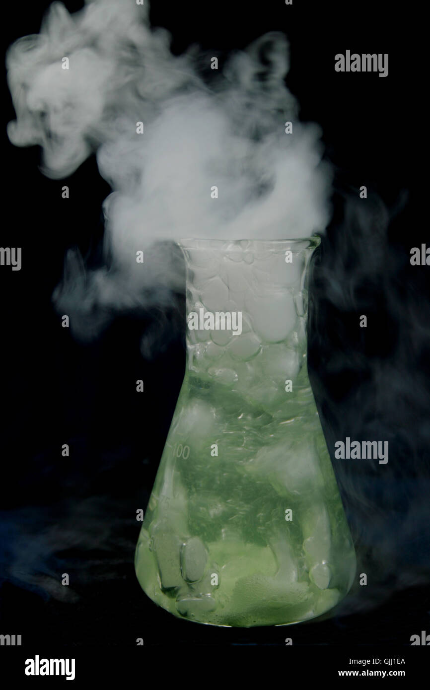 experiment science research Stock Photo - Alamy