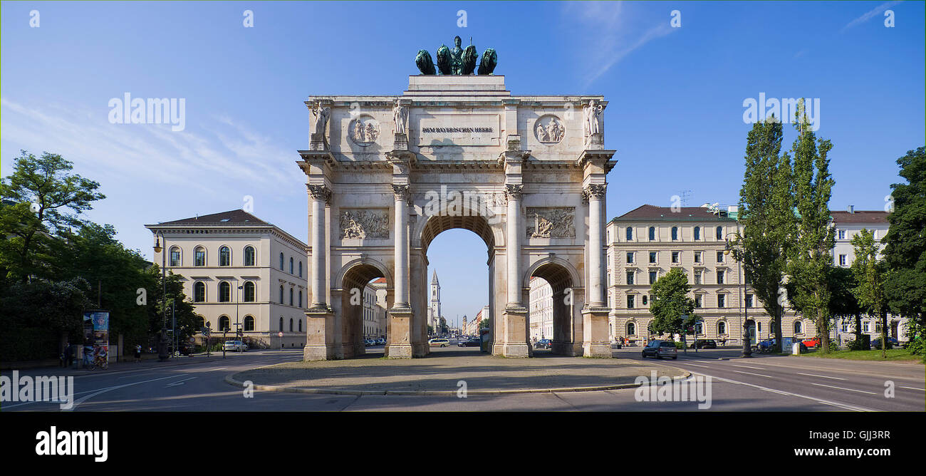 siegestor in munich Stock Photo - Alamy