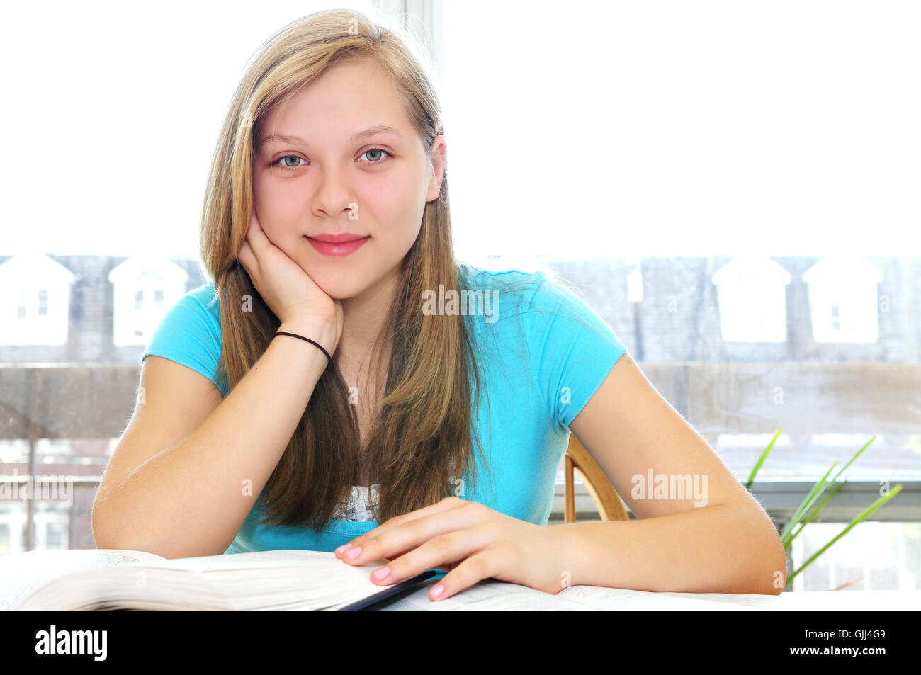 study teen teenager Stock Photo - Alamy