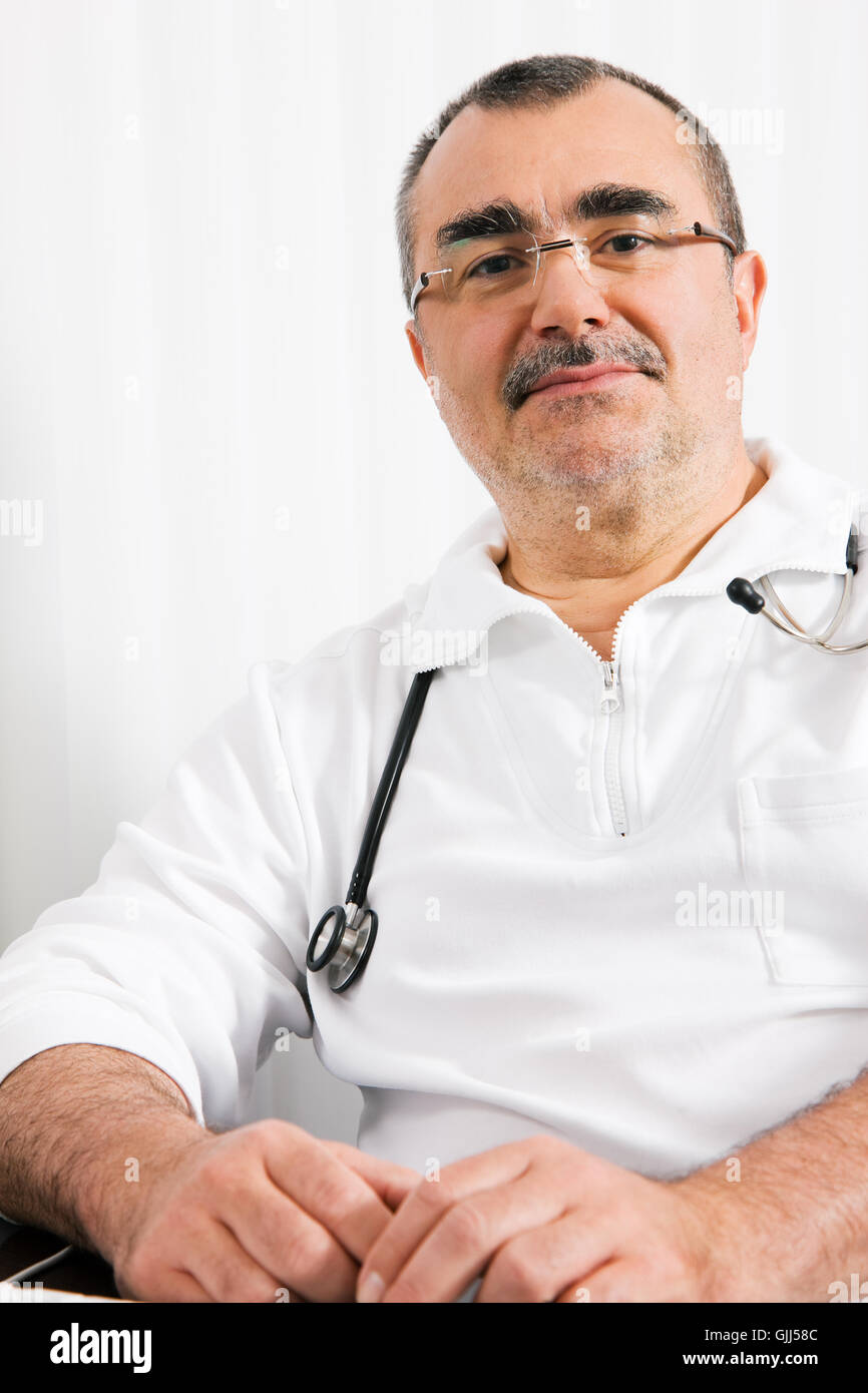 doctor physician medic Stock Photo - Alamy