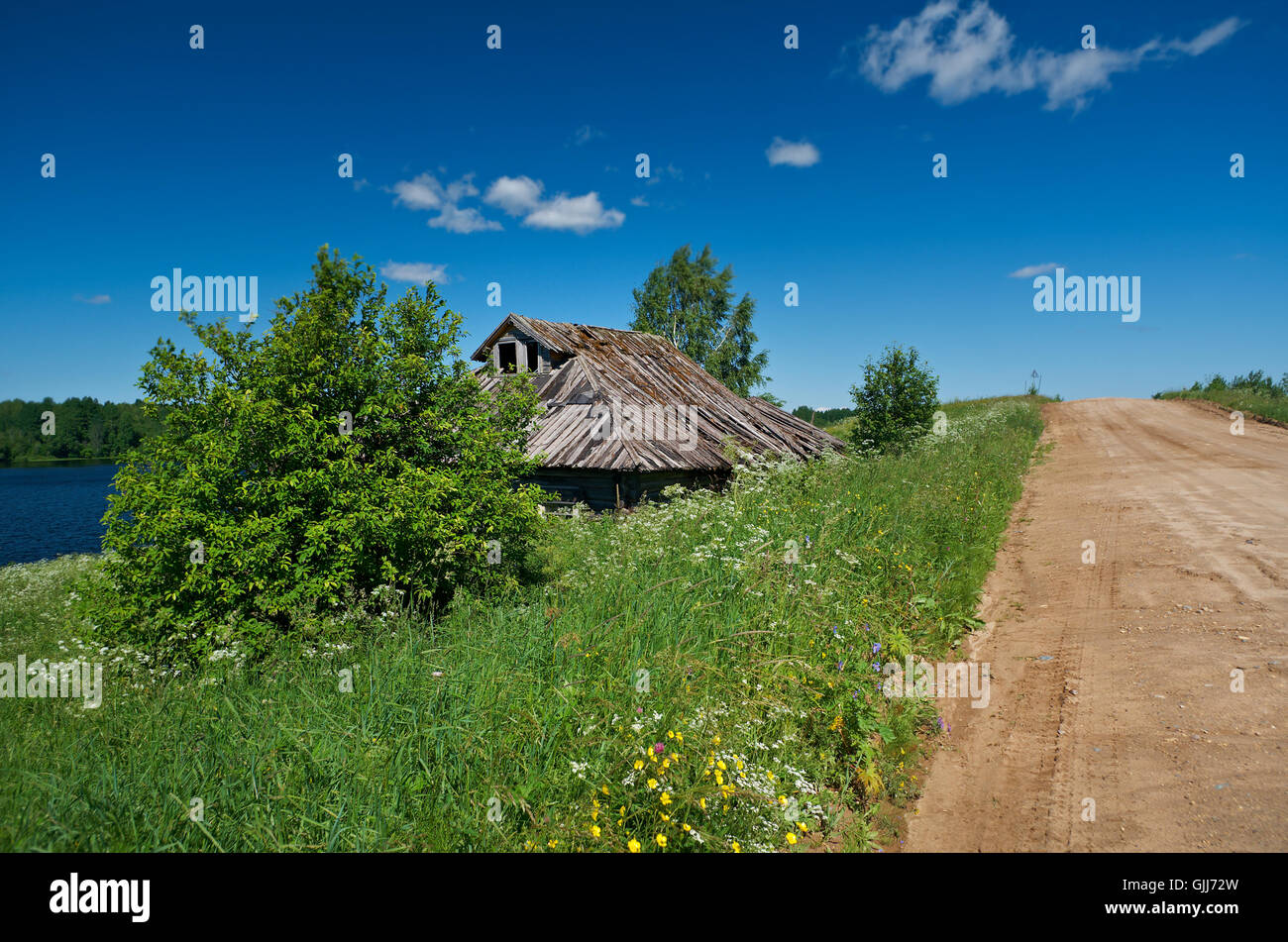 Russian Farmhouse High Resolution Stock Photography and Images - Alamy