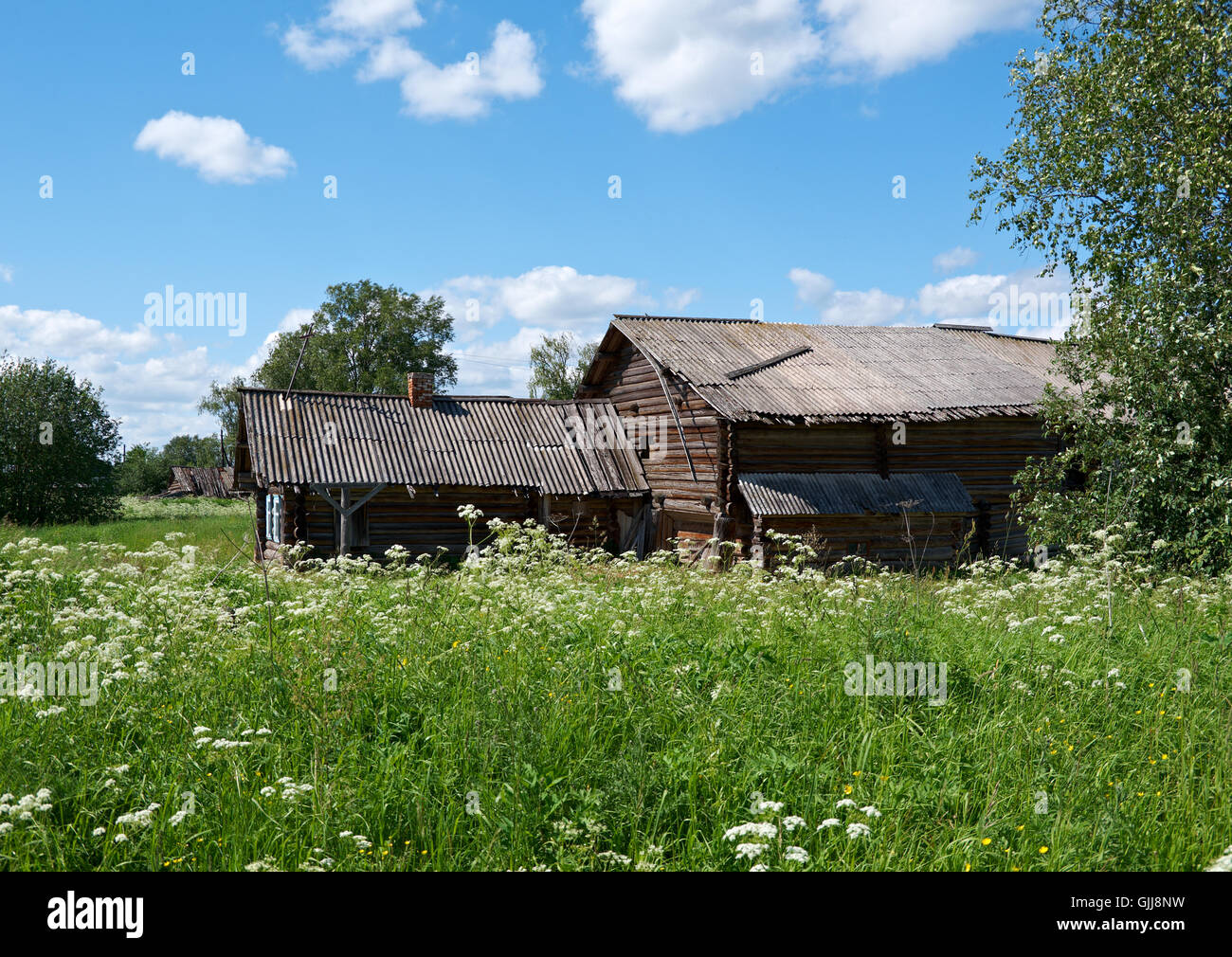 Russian Farmhouse High Resolution Stock Photography and Images - Alamy