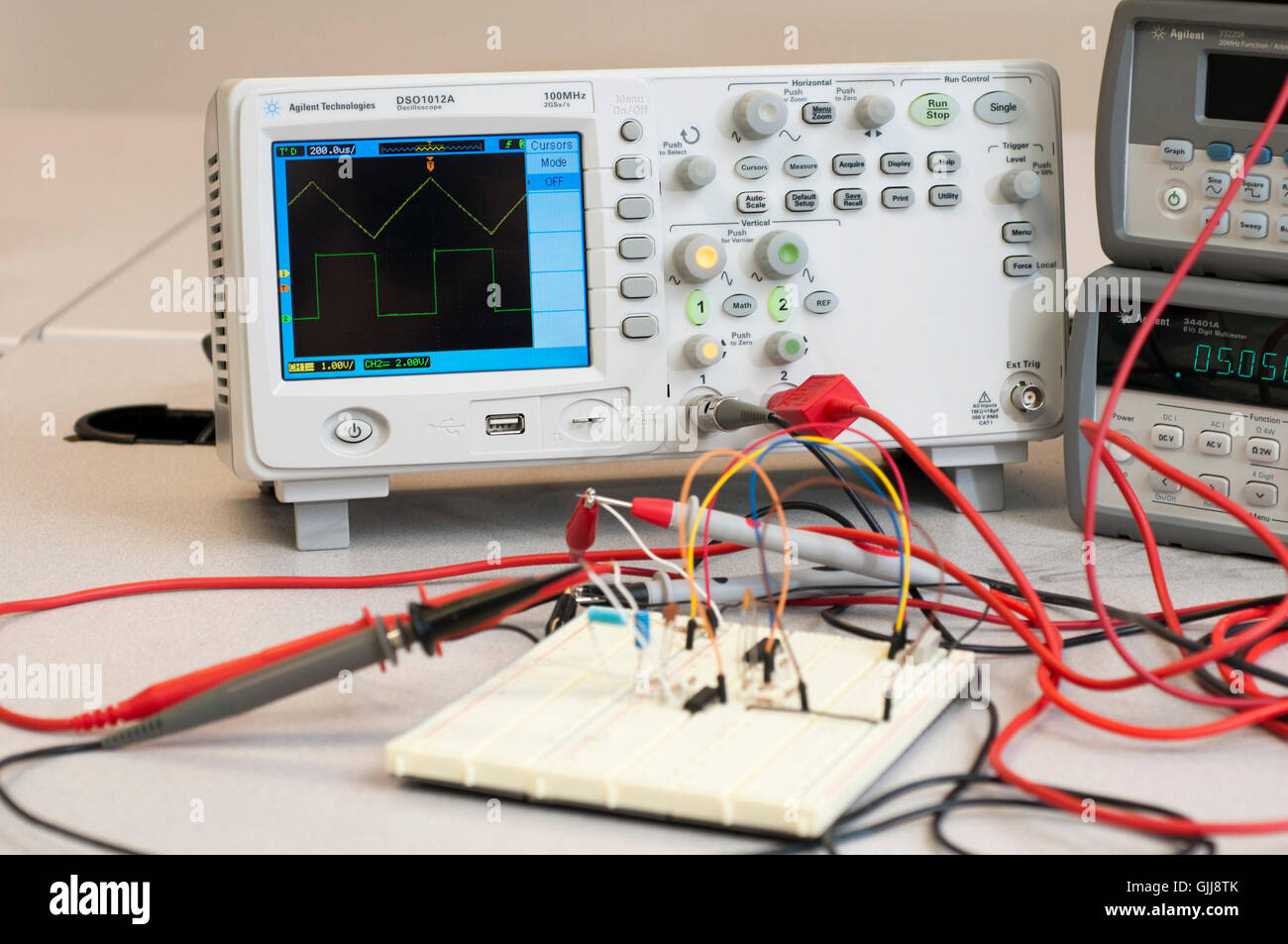Ecg Circuit Using Breadboard Ltspice And Arduino Steps 53 Off 9685